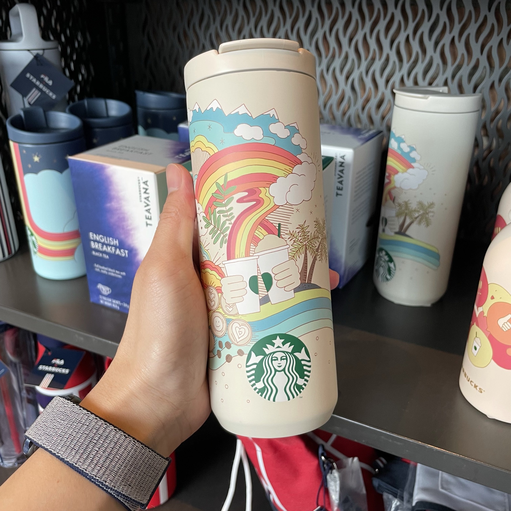 Starbucks Bling Crystal Pink Cold Cup 24 oz สตาร์บัคส์ แก้วหนามชมพู ...
