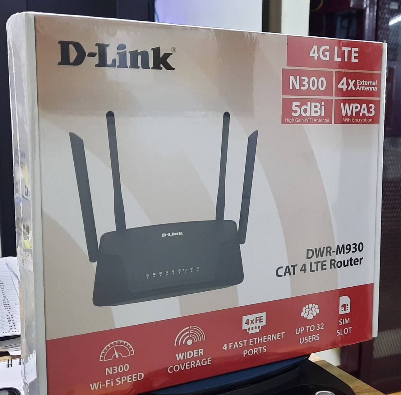 D-Link Router (DWR-M930) 4G N300 LTE Wireless 2.4GHz up to 300Mbps ...