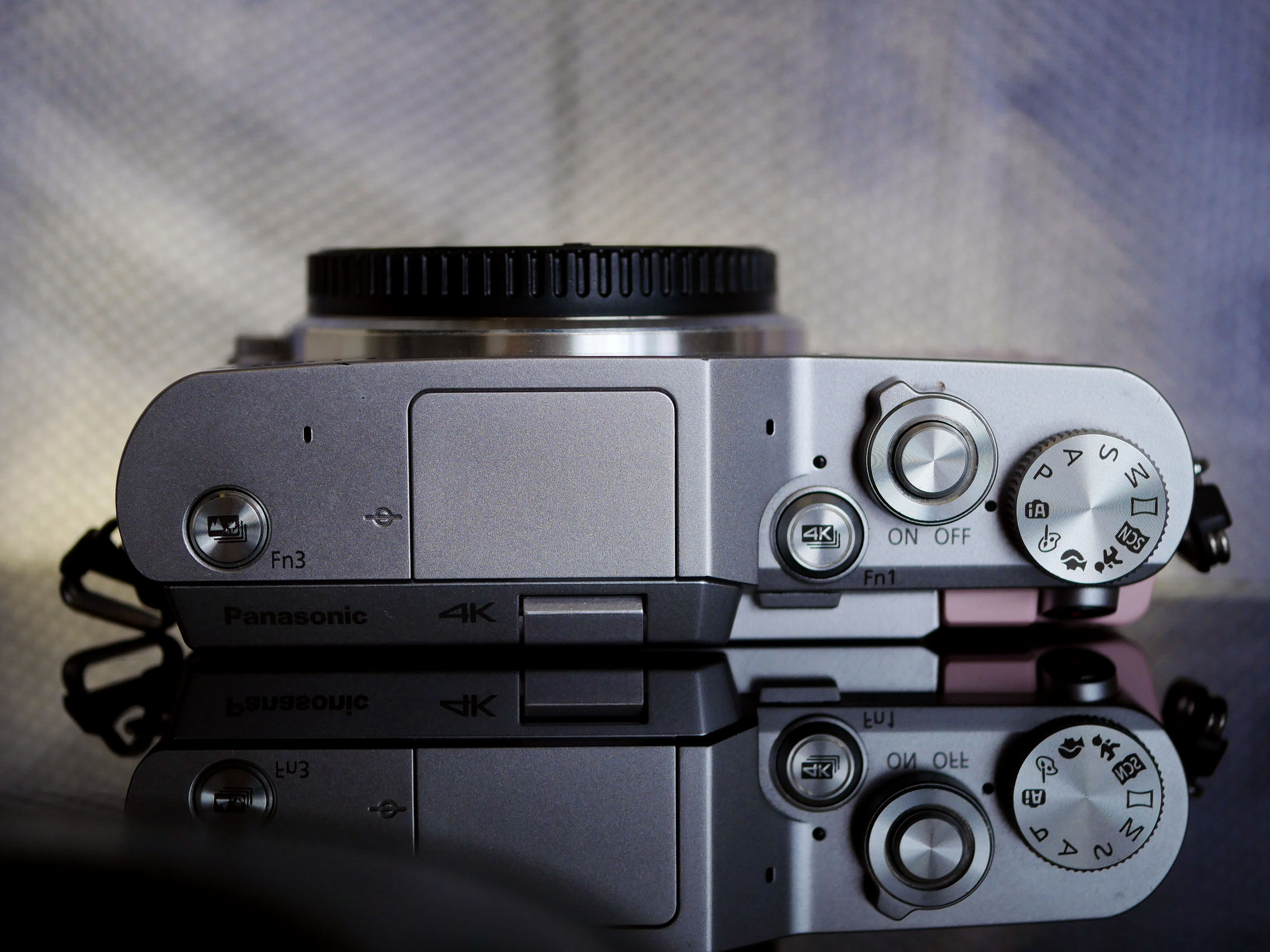 Panasonic DC-GF9 Wi-Fi Vlogger camera Pink body 4K Video GX800 (GX850 ...