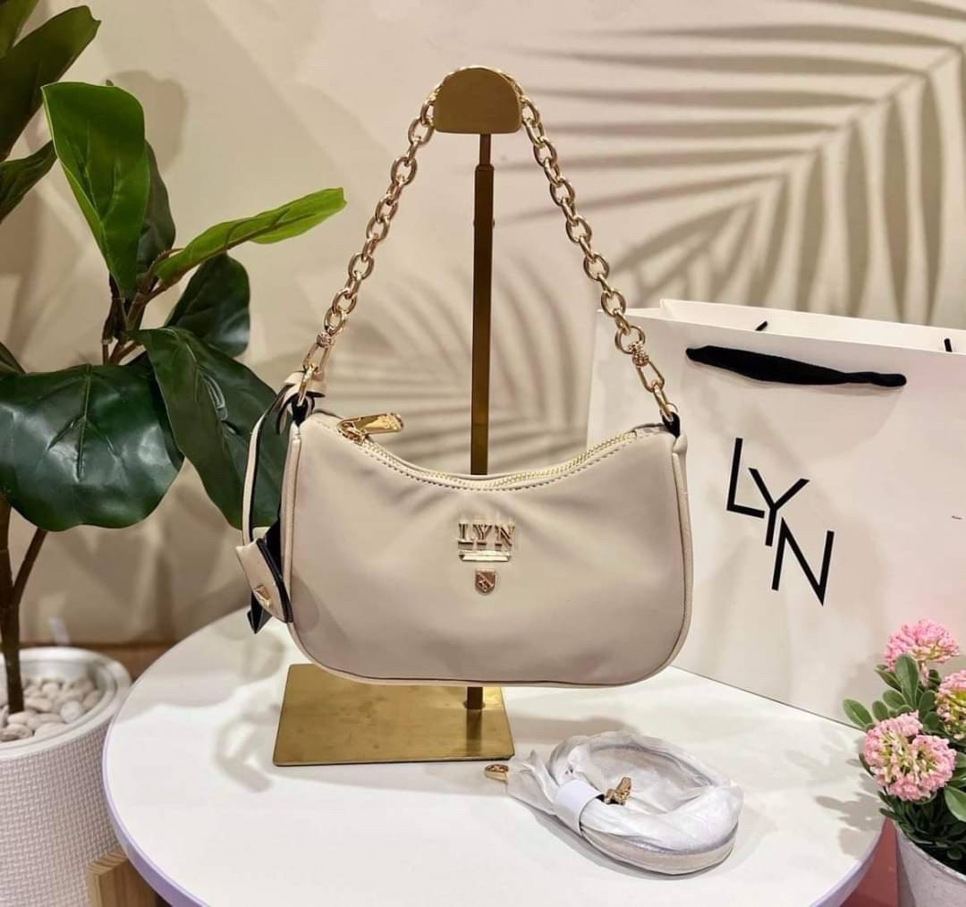 NEW LYN HANDBAG CROSSBODY BAG ใหม่ กระเป๋าสะพายไหล่ กระเป๋าถือ กระเป๋า ...