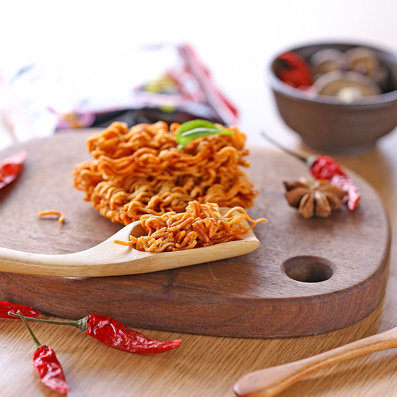 30 packaging Indonesian chicken noodles GEMEZ enaak barbecue-flavored ...