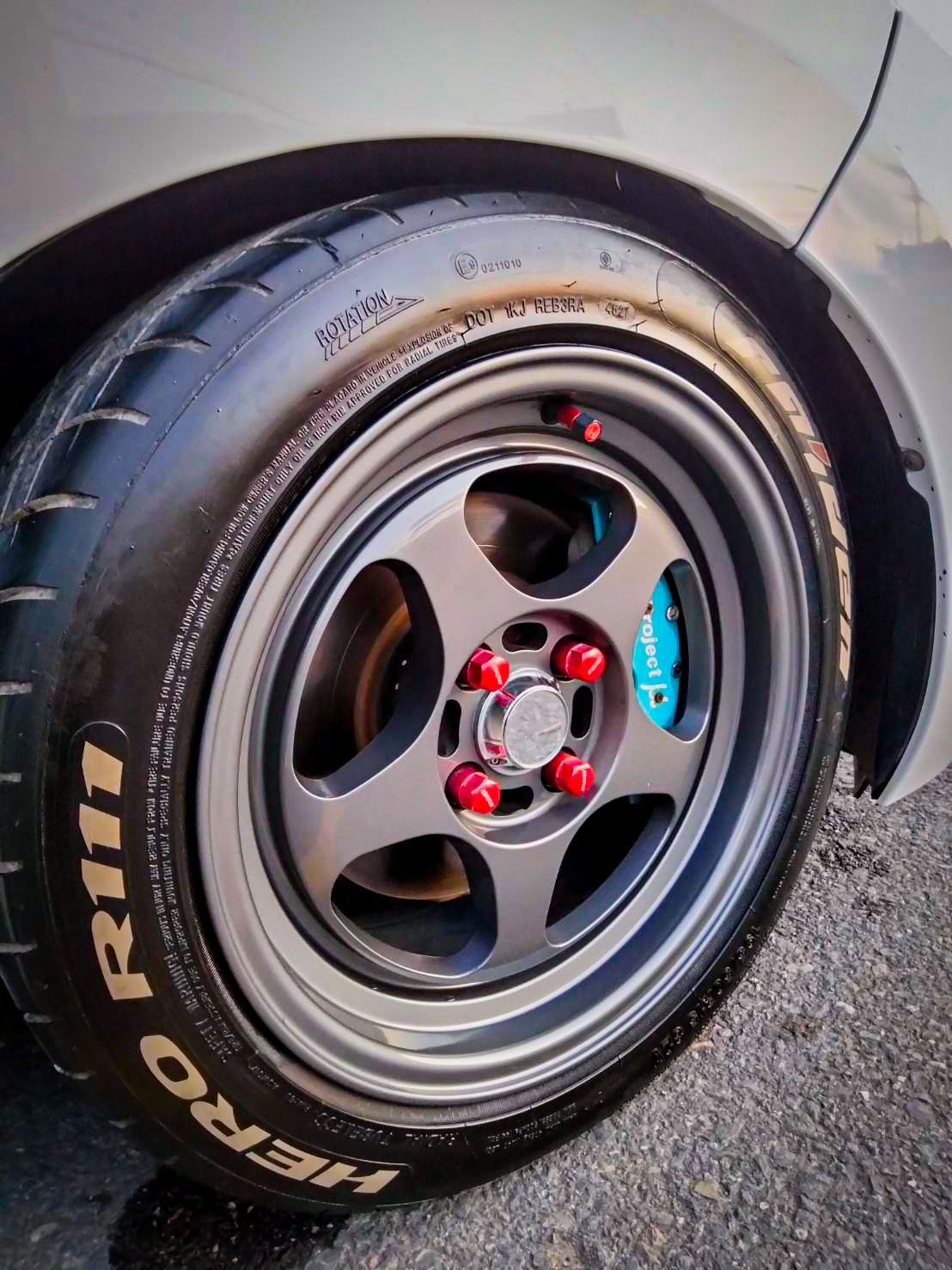 ยางรถ Hero R111 | Lazada.co.th