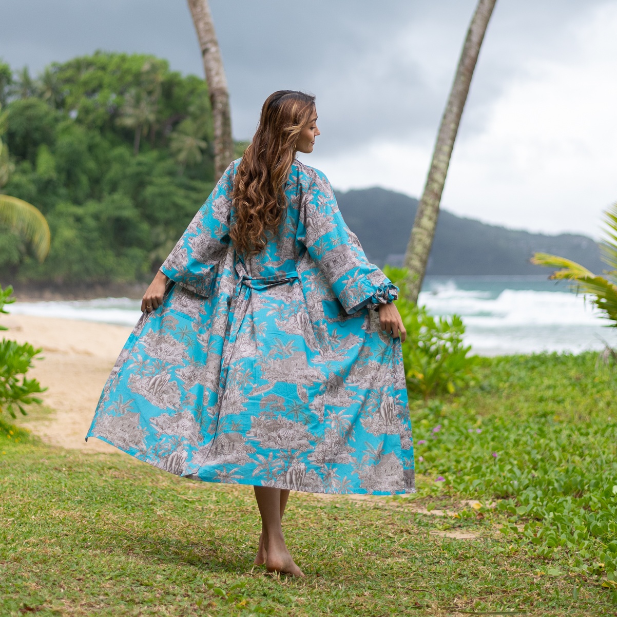 SIAMESE DREAMS LUXE ROBE - Siamese Dreams - ThaiPick