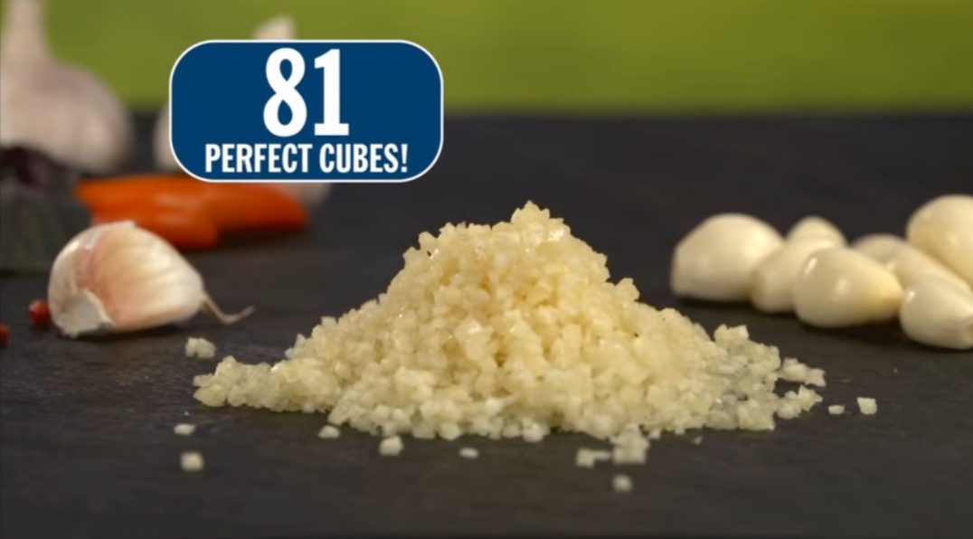 สับกระเทียม Garlic Master ที่สับกระเทียม ให้การปอกและสับกระเทียมเป็น ...