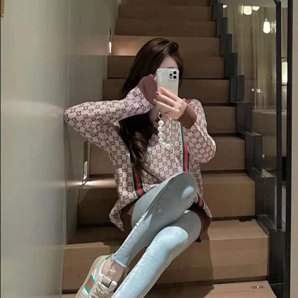 Shop online with Shan qing shui xiu now! Visit Shan qing shui xiu on ...